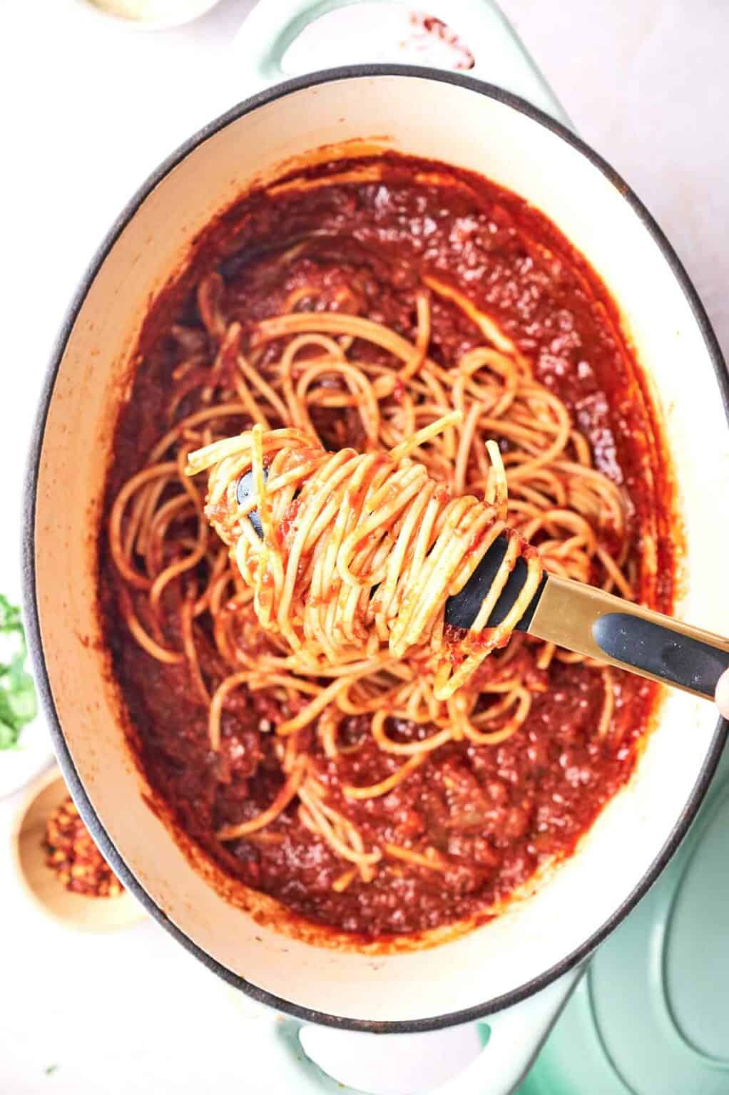 Easy Spaghetti Marinara Recipe - Pocket Friendly Recipes